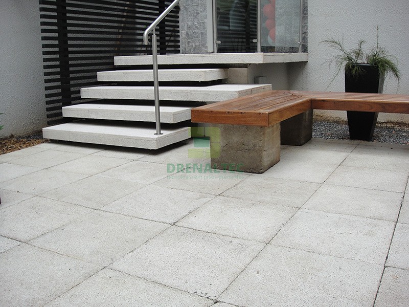 Degraus Pré Moldados Em Concreto - Drenaltec - Pisos e Revestimentos